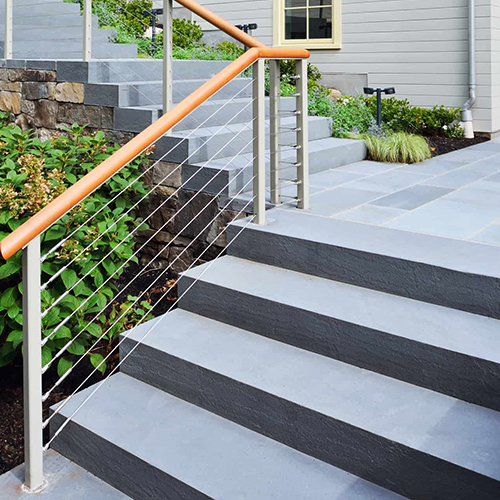 Đá ốp cầu thang